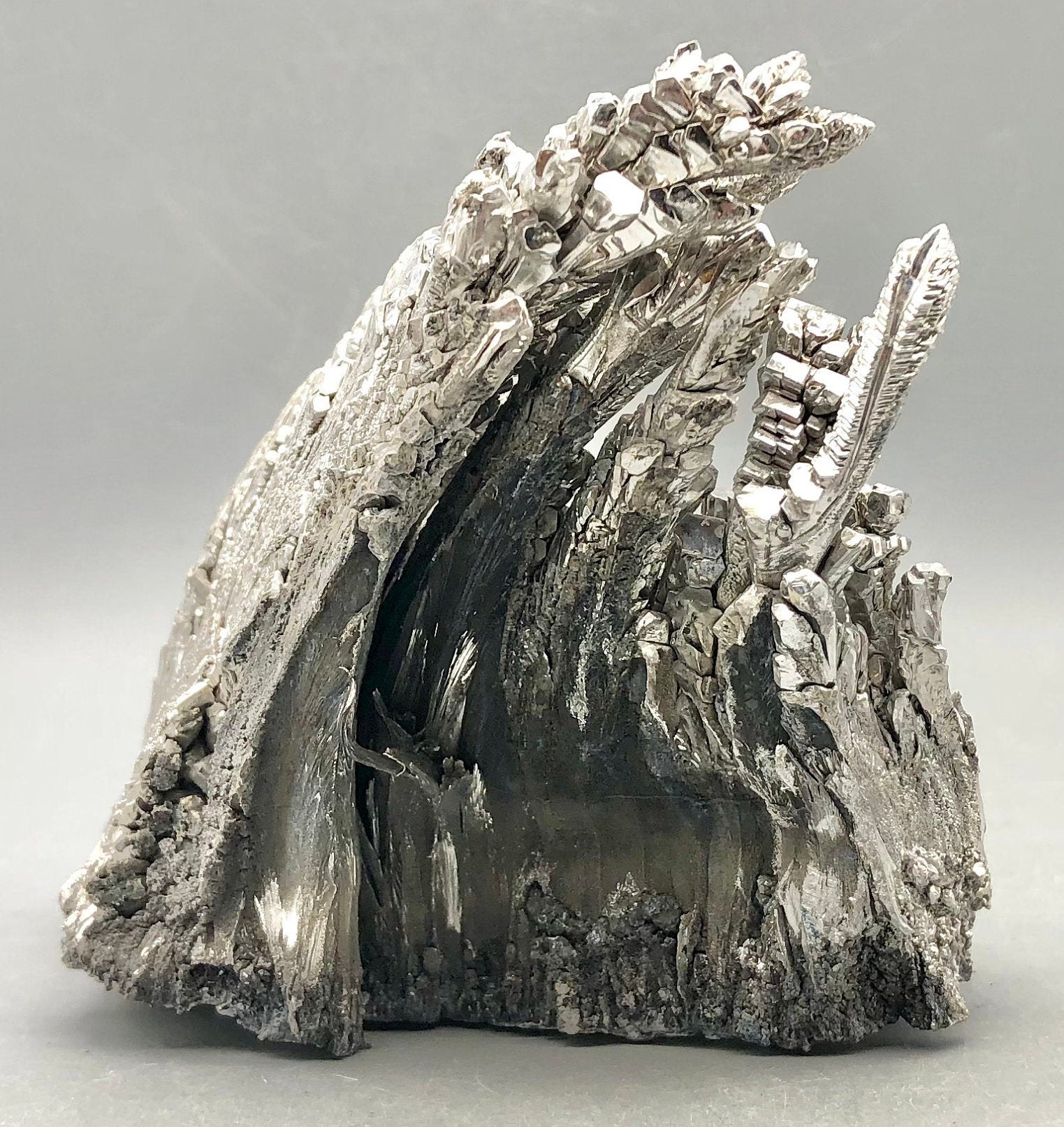 Magnesium Crystal Cluster. Magnesium Ore Specimen Stone. Size | Etsy