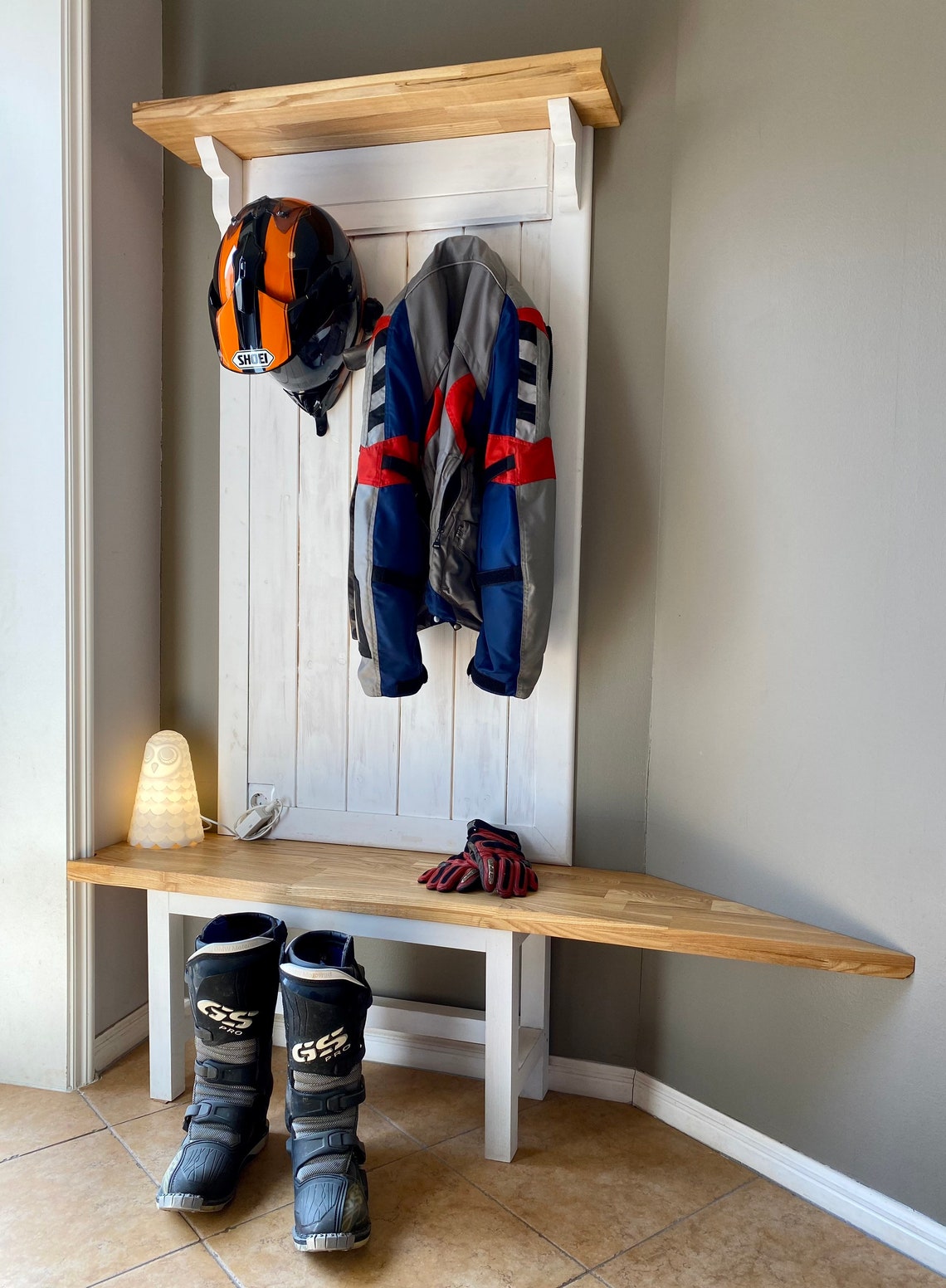 Motorcycle Helmet Rack, Wall Mount, Compact Style, Helmet Hanger ...