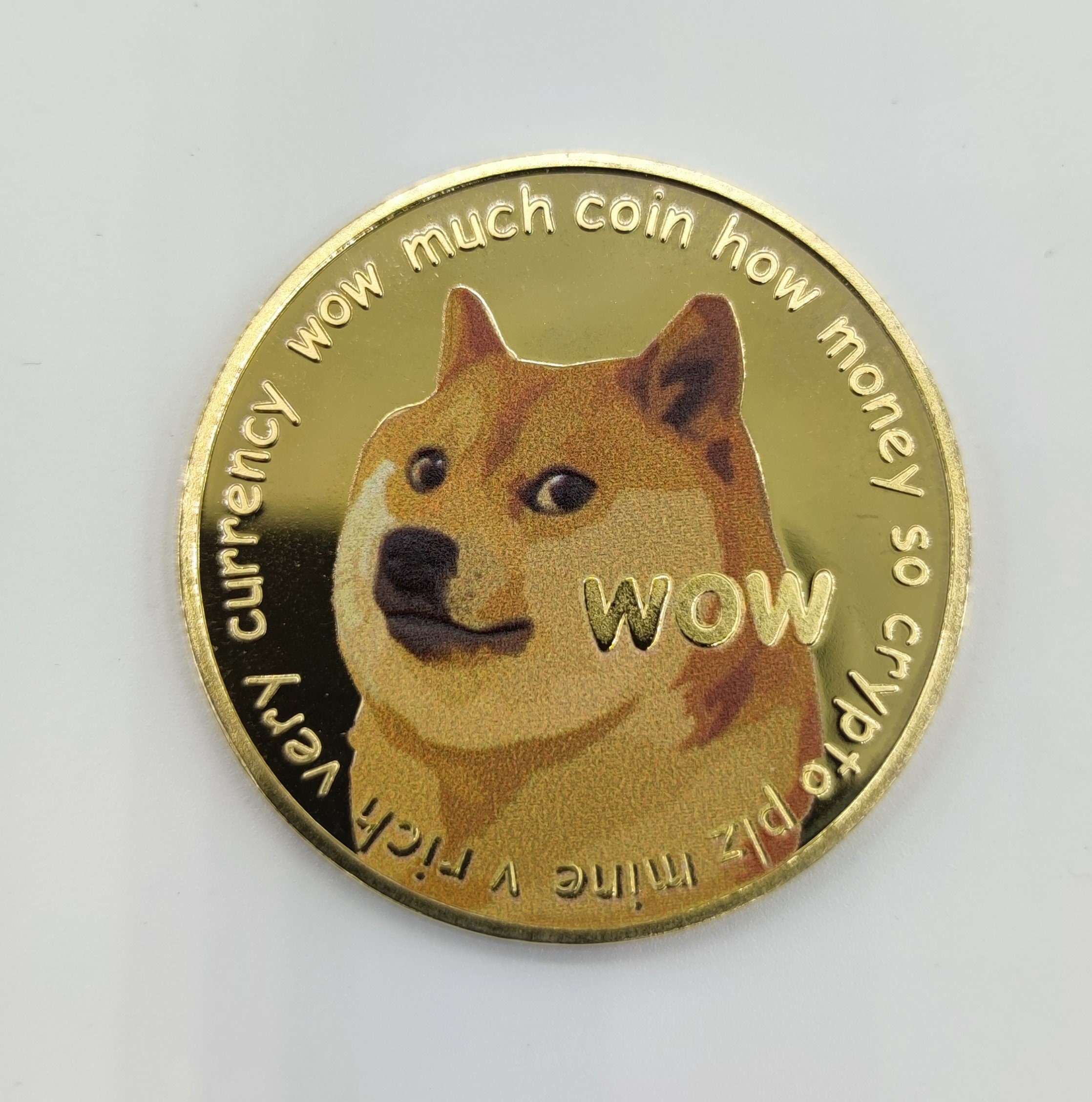 DOGECOIN DOGE Coin With Display Case & Box, DOGE Collectible Currency ...