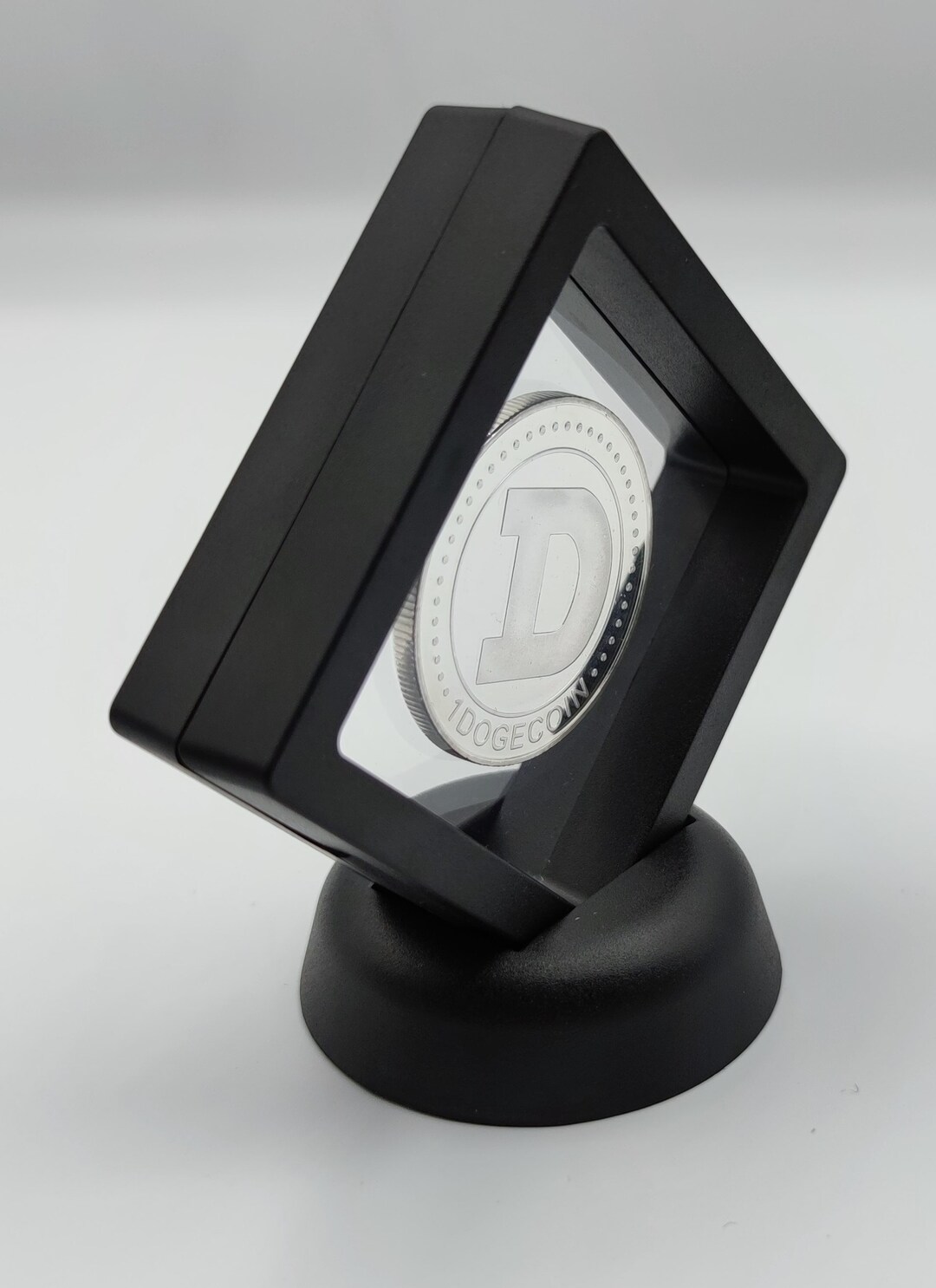 DOGECOIN DOGE Coin With Display Case & Box, DOGE Collectible Currency ...