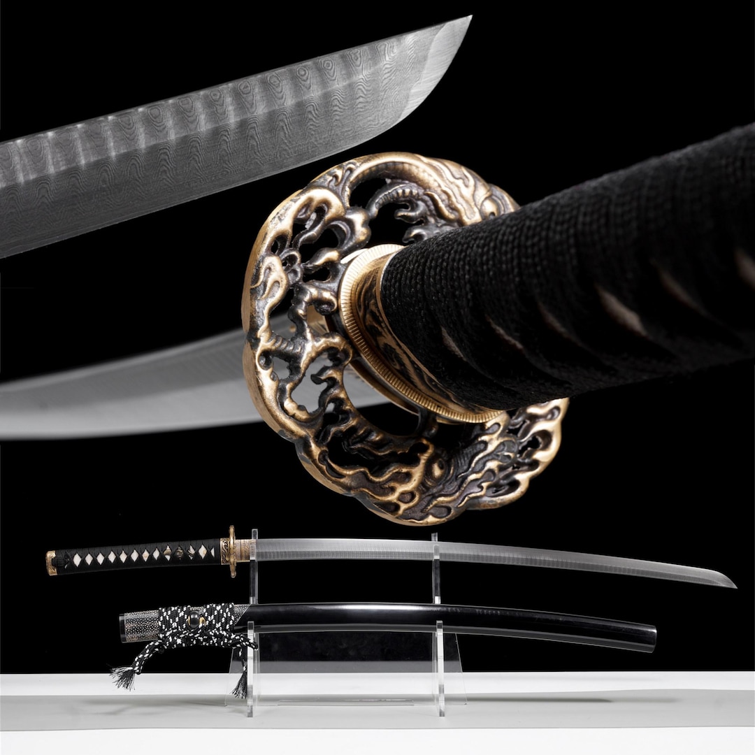 Hand-forged Japanese Katana, Damascus Steel With Ladder Pattern, Dragon ...