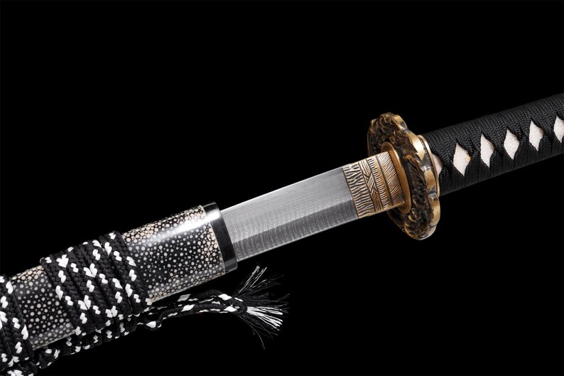 Hand-forged Japanese Katana, Damascus Steel With Ladder Pattern, Dragon ...