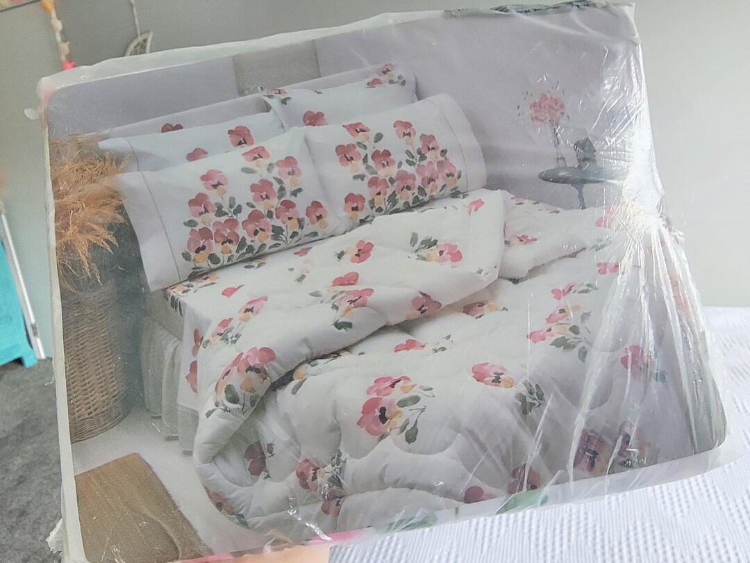 Vintage Vera Full Flat Floral Sheet - Etsy