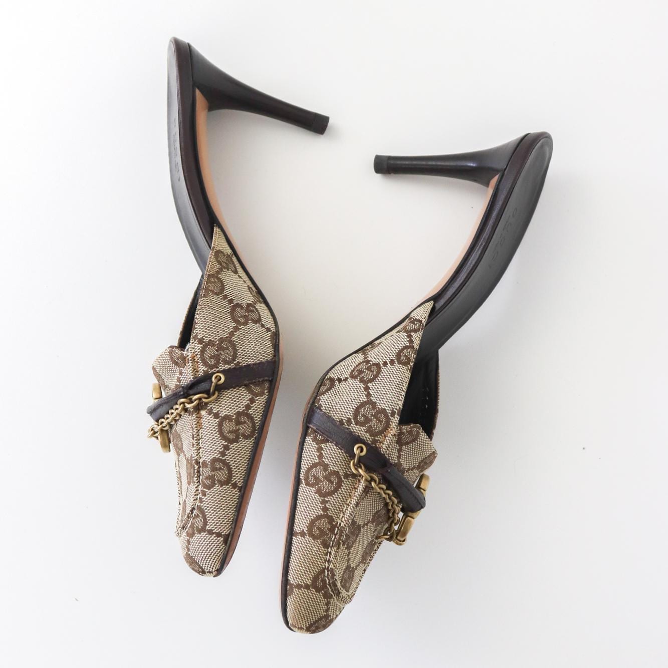 Vintage Gucci by Tom Ford Beige GG Logo Monogram Mules Horsebit Heels ...