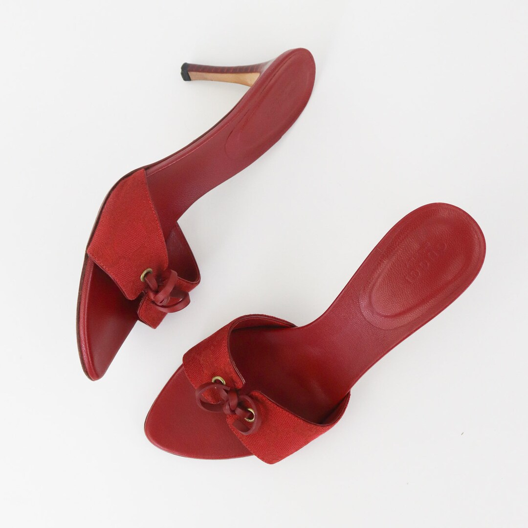 Gucci GG Red Monogram Guccissima Canvas Mules Heels 90s Minimalist 37.5 ...