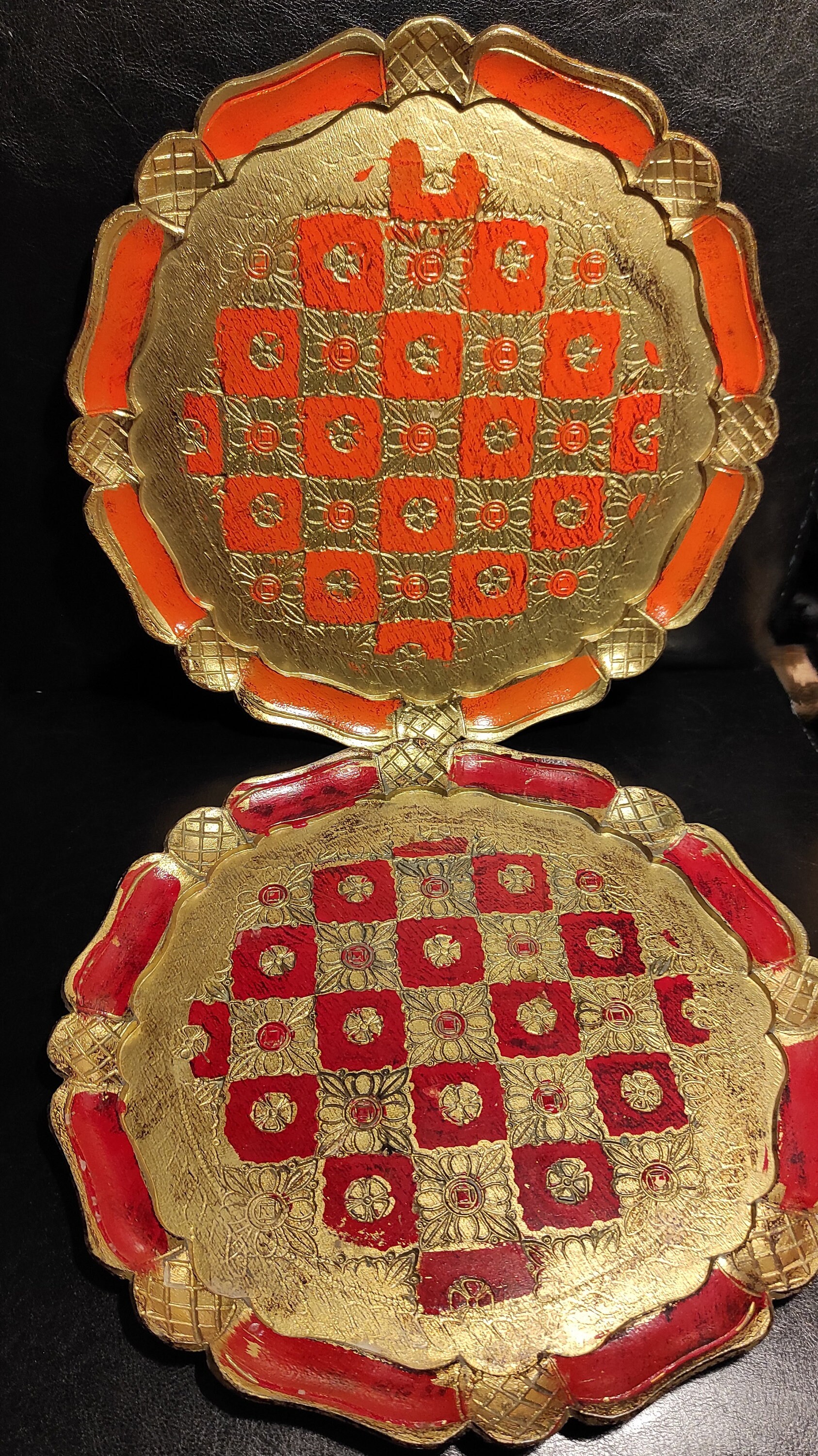 Set Two Vintage Italian Round Tray, Red With Gold / Trays for Italian ...