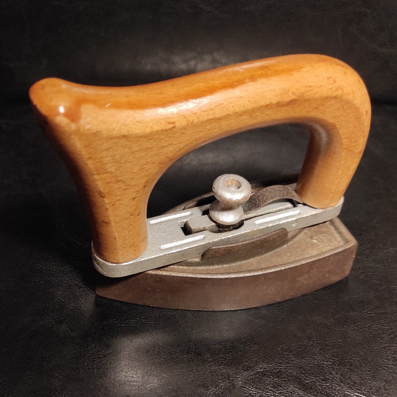 Antique Sad Iron - Etsy