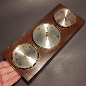 Vintage Room Thermometer, Barometer and Humidity Meter/ Old Wall ...