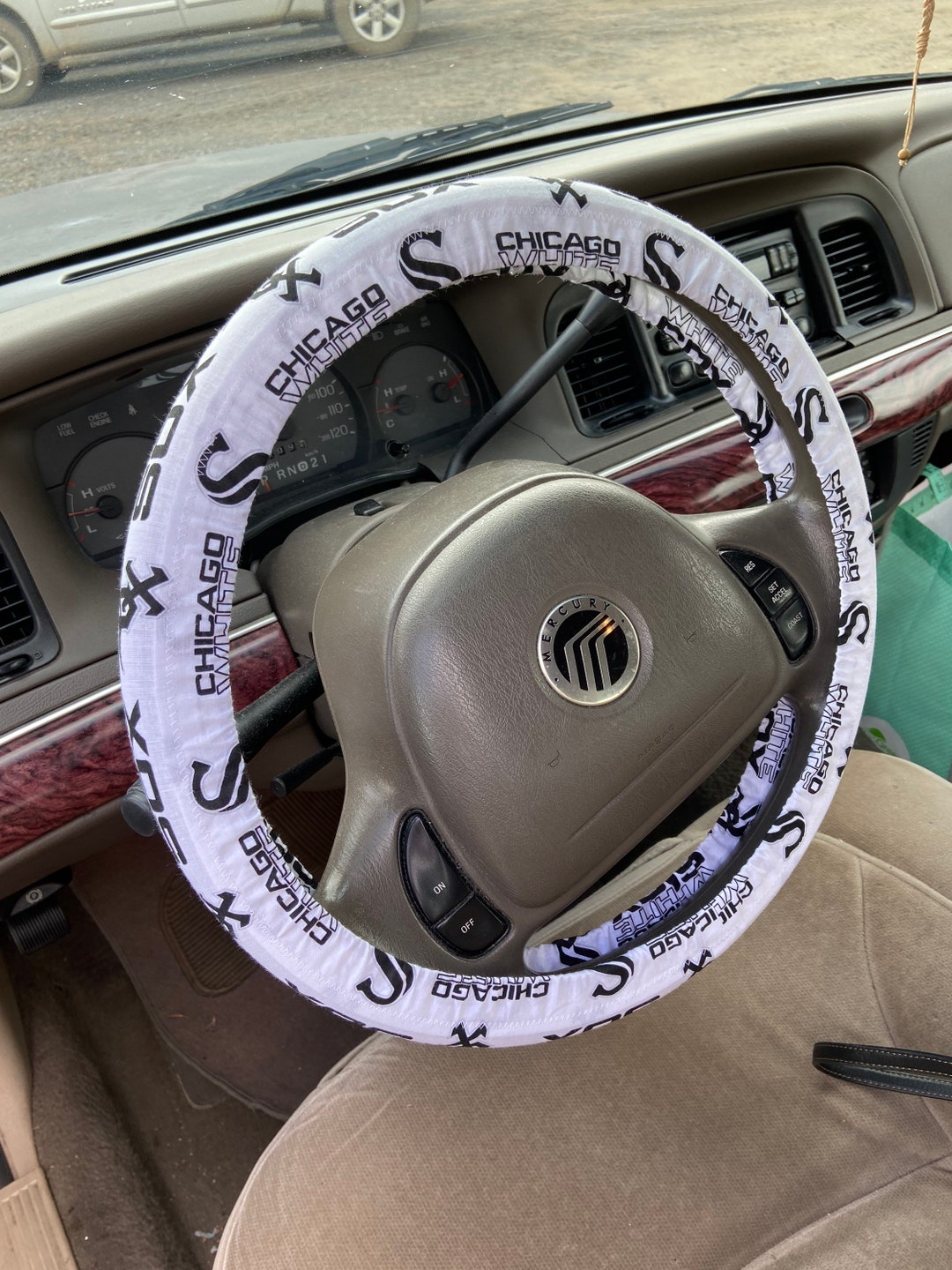 CHICAGO WHITE SOX Steering Wheel Cover / Mlb White Sox Auto Accessories ...
