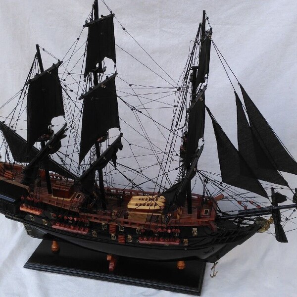 Black Pearl Model Ship - Etsy