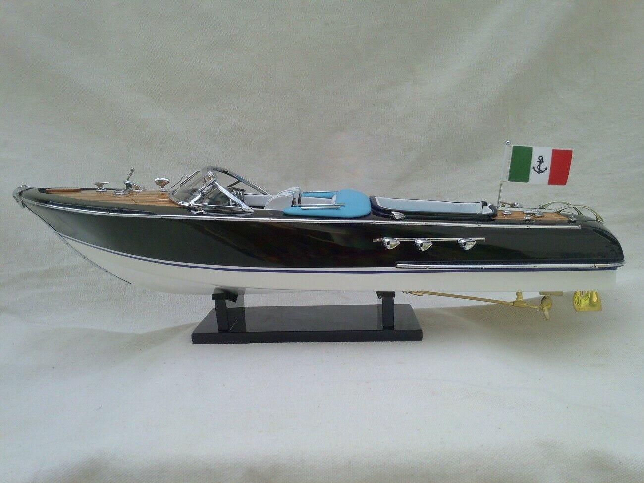Handmade Wooden Riva Aquarama 26" Wood Model Boat L60cm White & Blue ...
