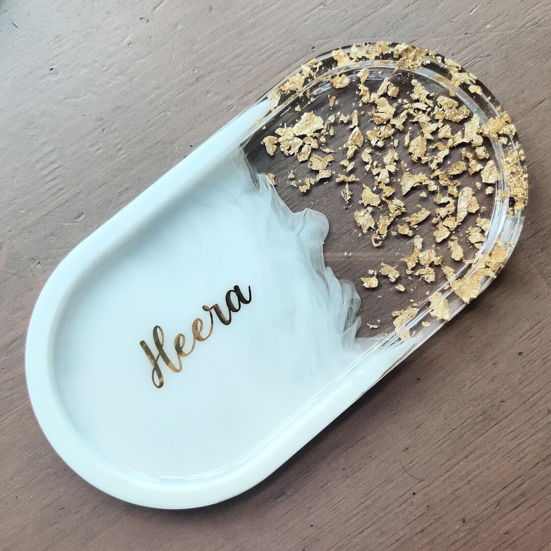 Custom Names: White Epoxy Resin Oval Trinket - Etsy