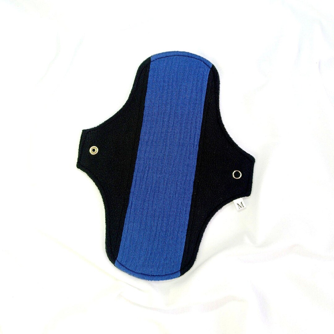 Organic Cotton Reusable Cloth Pad: Eco-friendly Period Care - Etsy