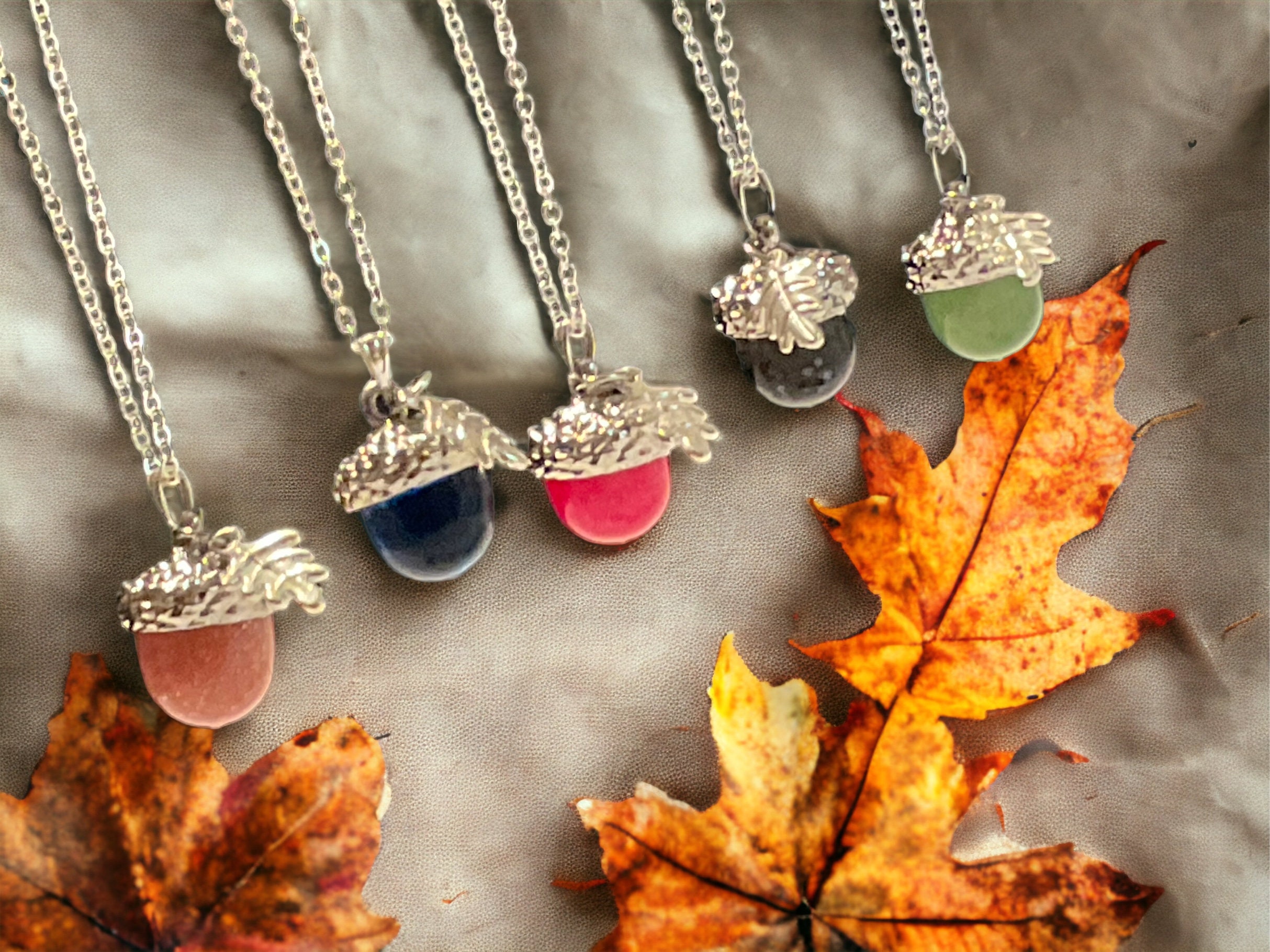 Resin Acorn Pendant Necklace - Etsy Denmark