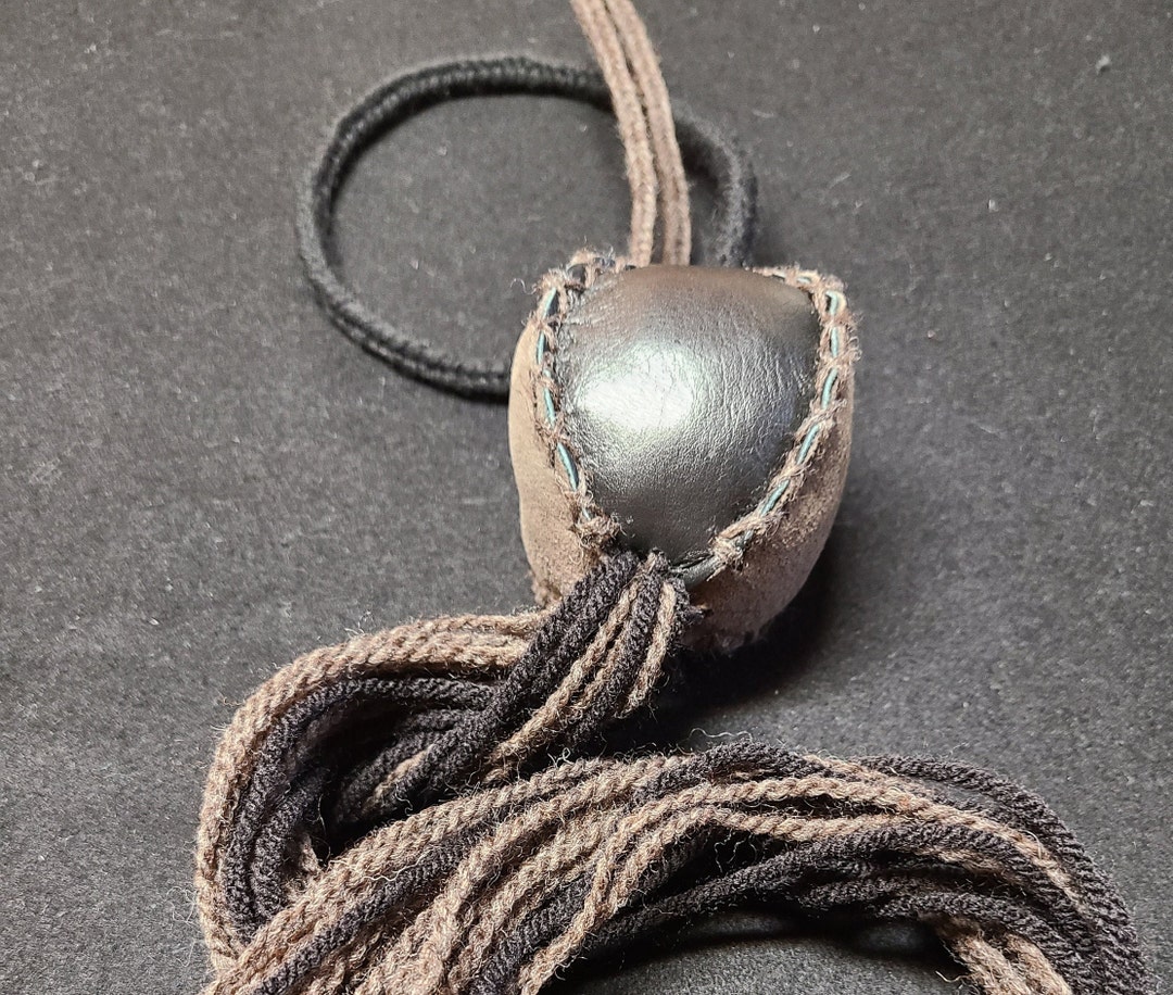 Poï / Poi / Bolas in Leather and Wool - Etsy