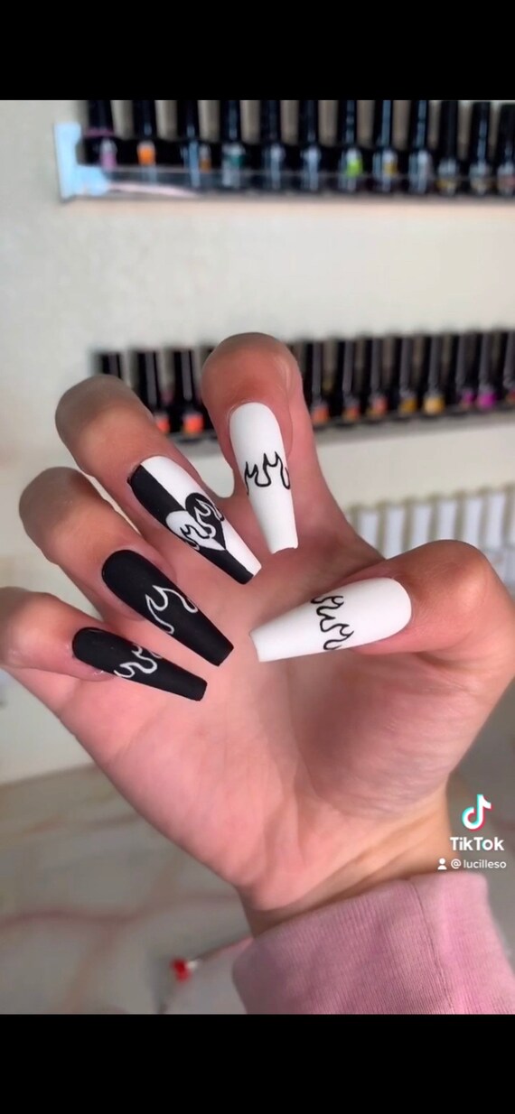 Black and white flame/ heart nails | Etsy