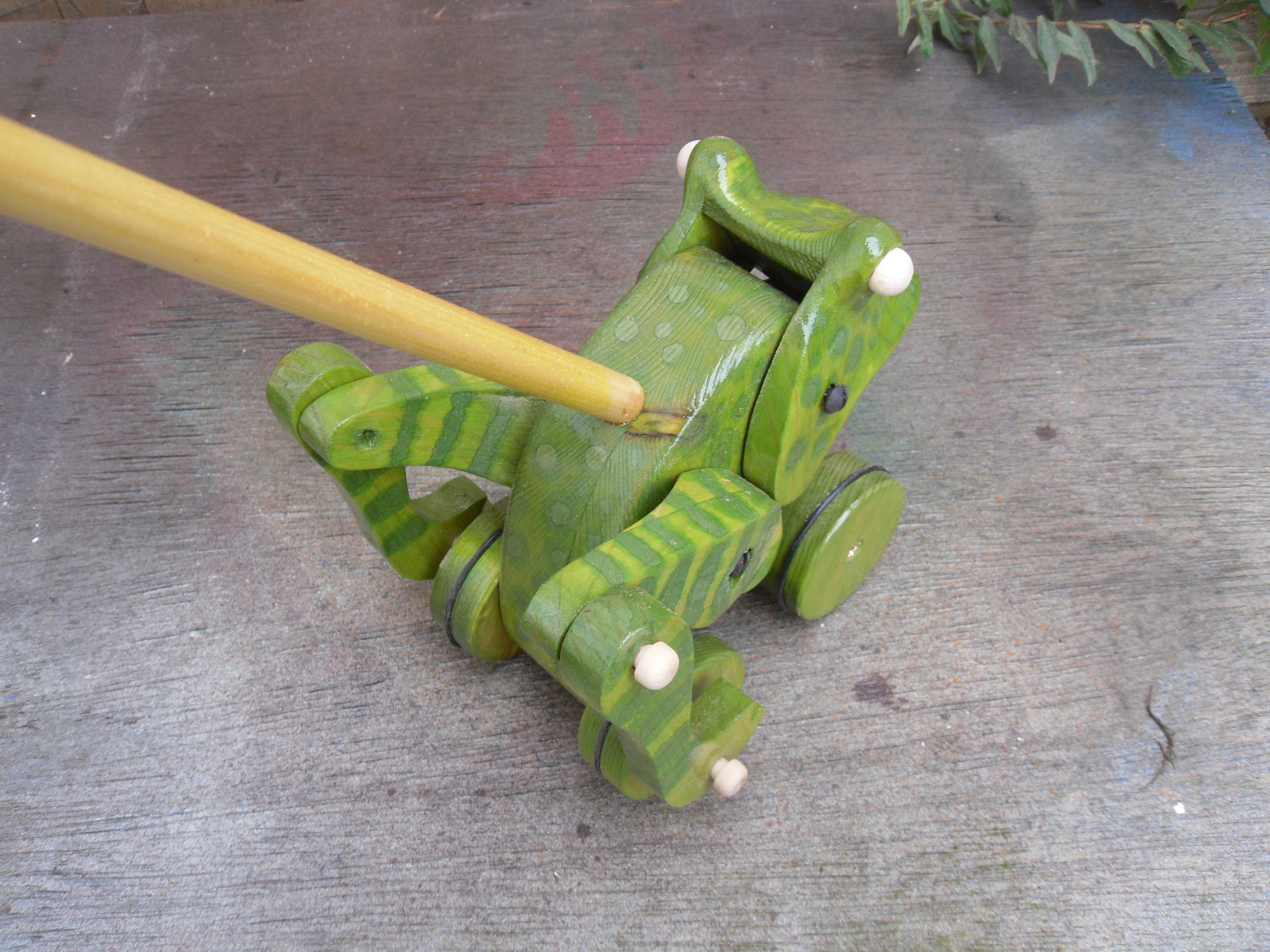 Construction Plan for Push Pull Frog Toy - Etsy