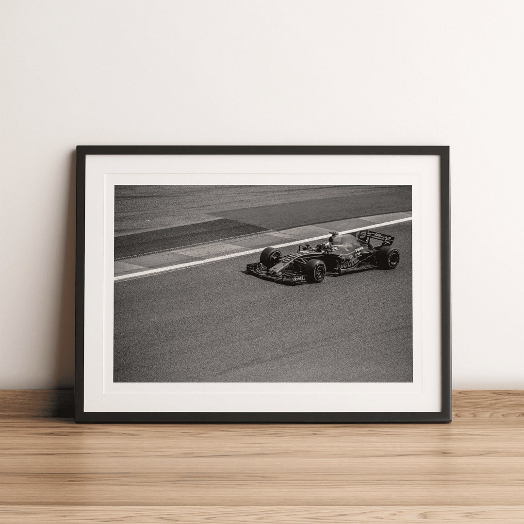 Red Bull Racing Formula 1 Car Art Print F1 Wall Art Gift for Red Bull ...