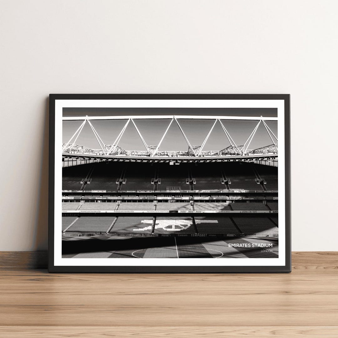 Emirates Stadium Art Print: Black & White Football Photography - Etsy ...