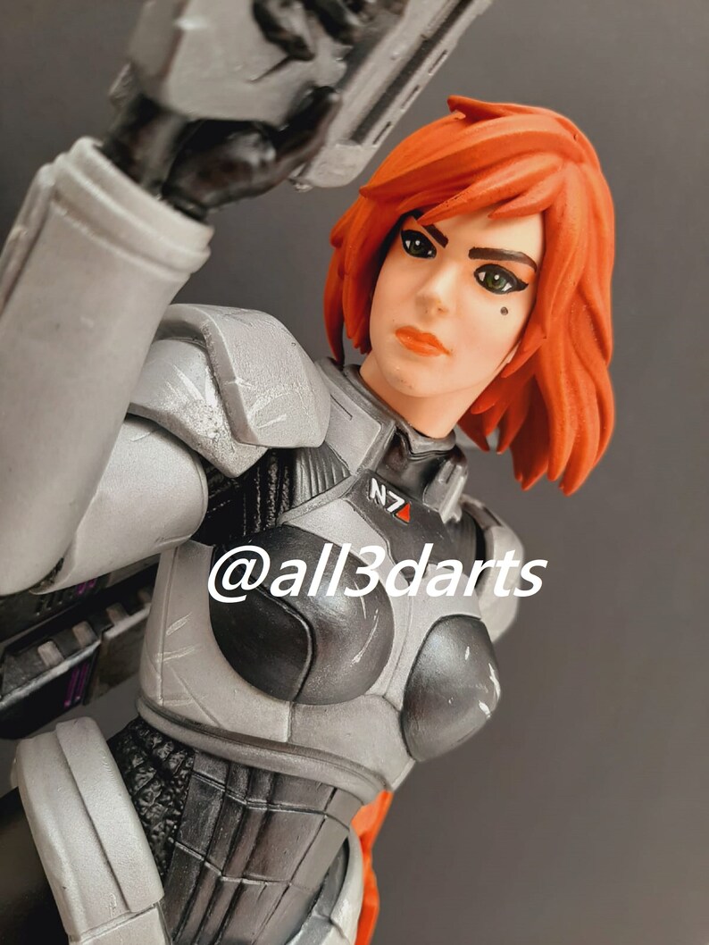 Shepard Woman Mass Effect Fan Art / Modell im Harzmaßstab - Etsy Schweiz