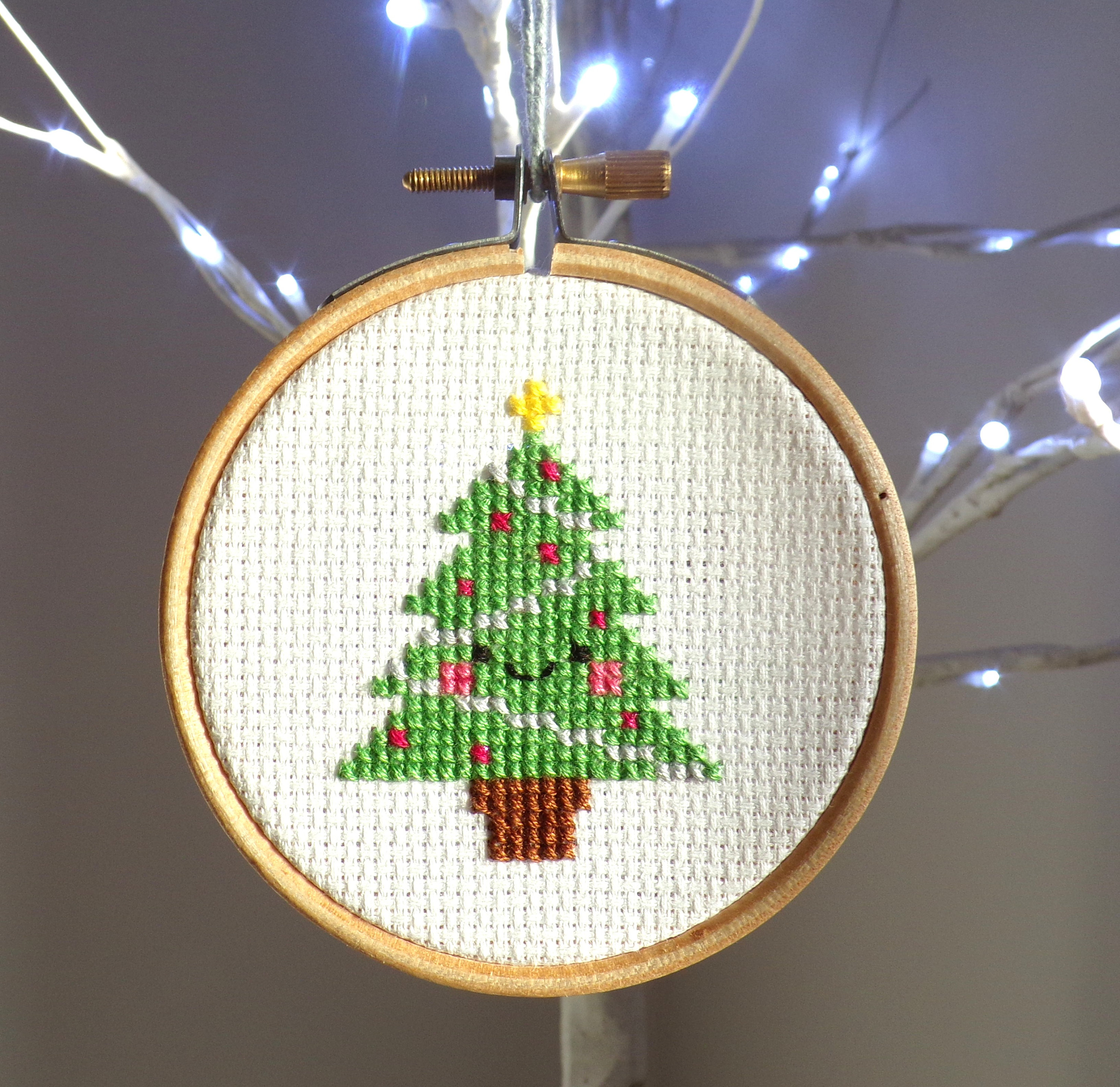 Kawaii Christmas Tree Mini Cross Stitch Design, Easy Christmas Cross ...
