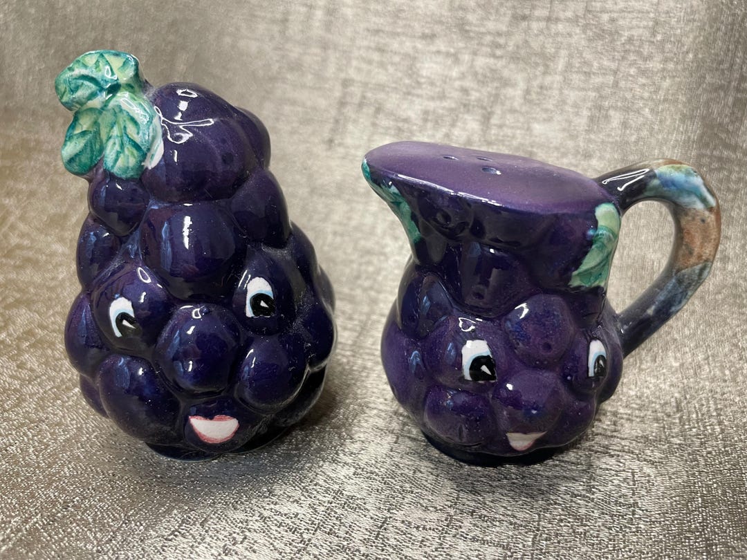 Vintage Anthropomorphic Grape Head Salt & Pepper Shaker Set - Etsy