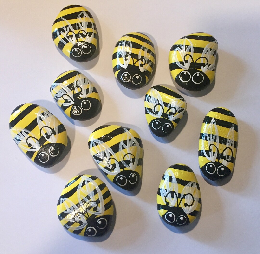 Bumblebee Painted Pebble Bee Rock Pocket Pebble Small Bumblebee ...