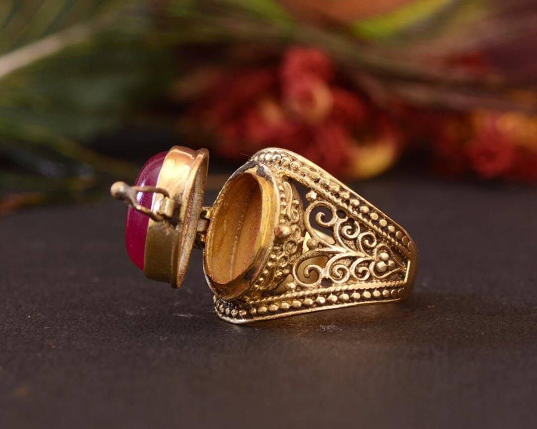 Pink Onyx Poison Rings, Poisoner Ring, Secret Box Ring, Handmade Brass ...