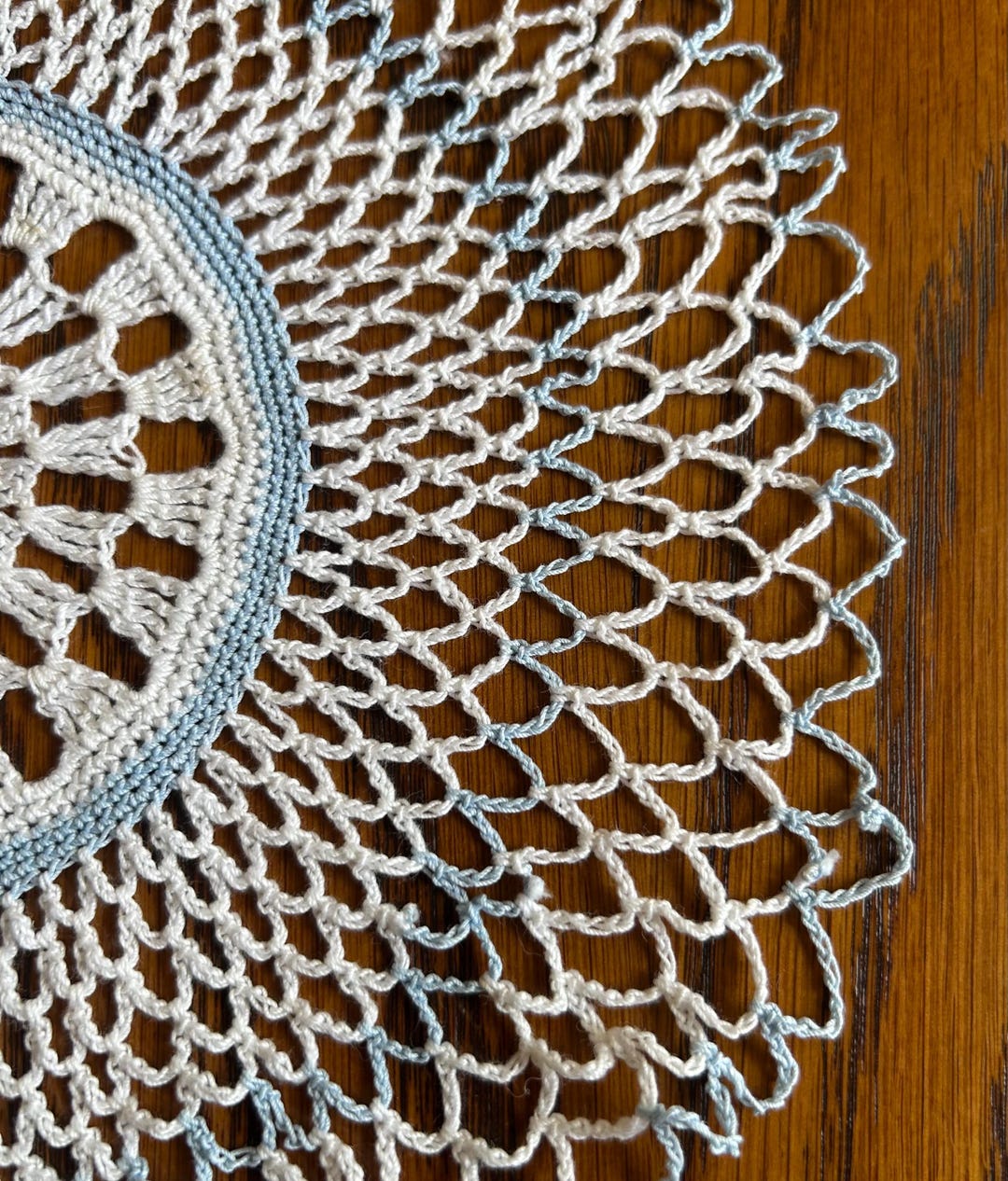 Vintage Blue & White Variegated Crochet Doily - Three Pattern Stitches ...