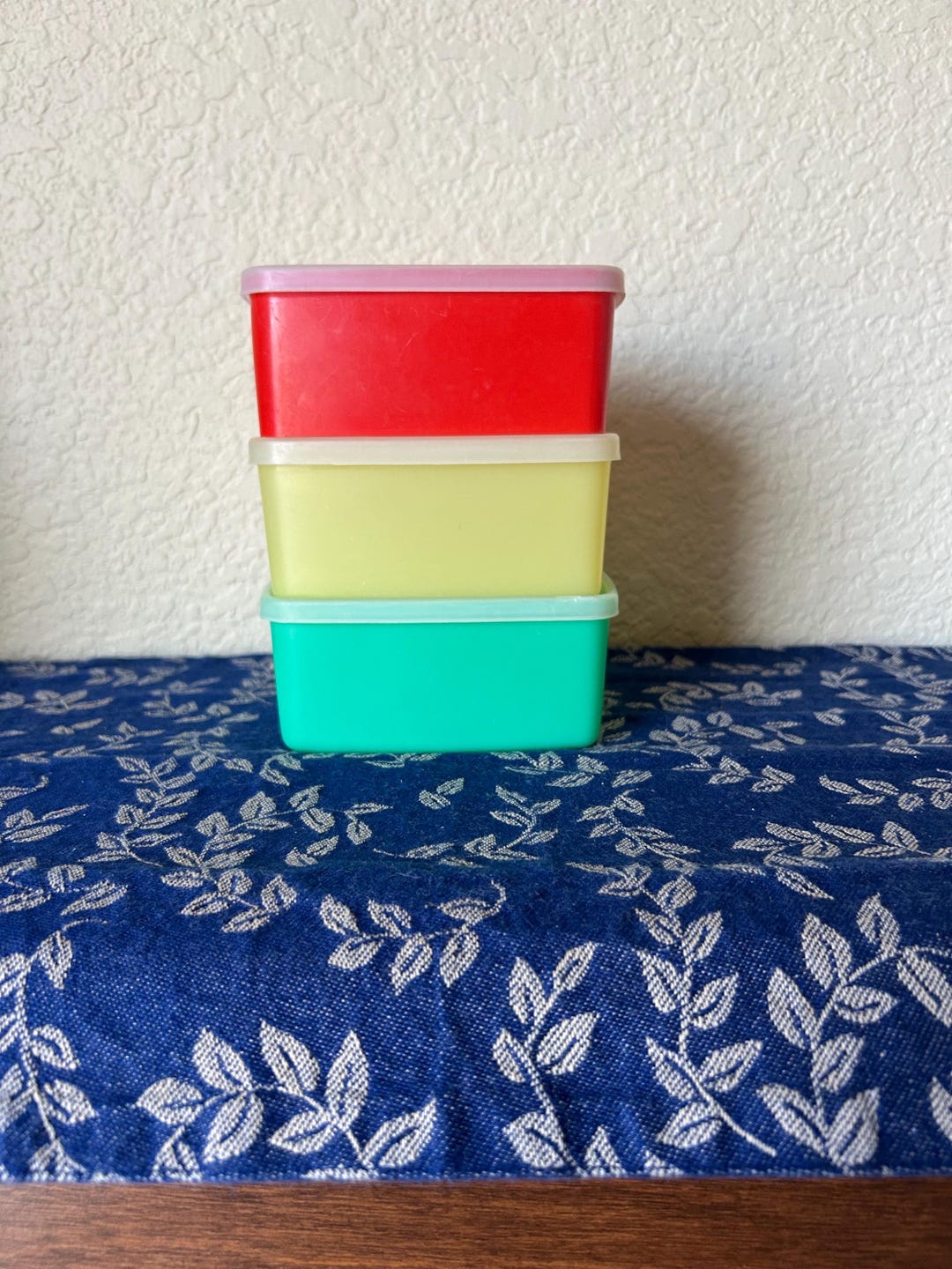 3 Vintage Tupperware Plastic Leftover Lunch Square Round Containers ...