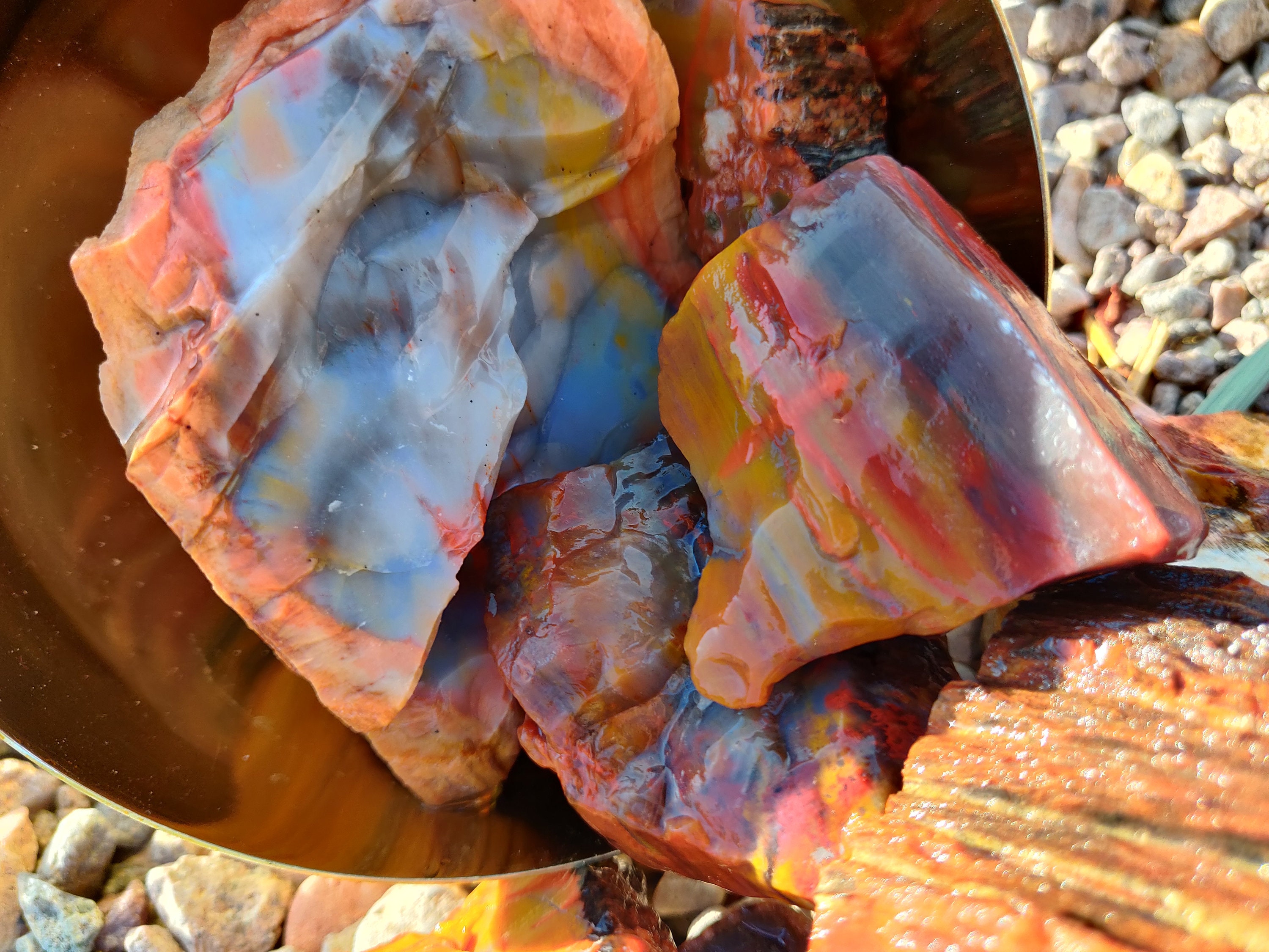 Free Form Decorative Stone Larsonite Seisuki Style with Marble Base ...