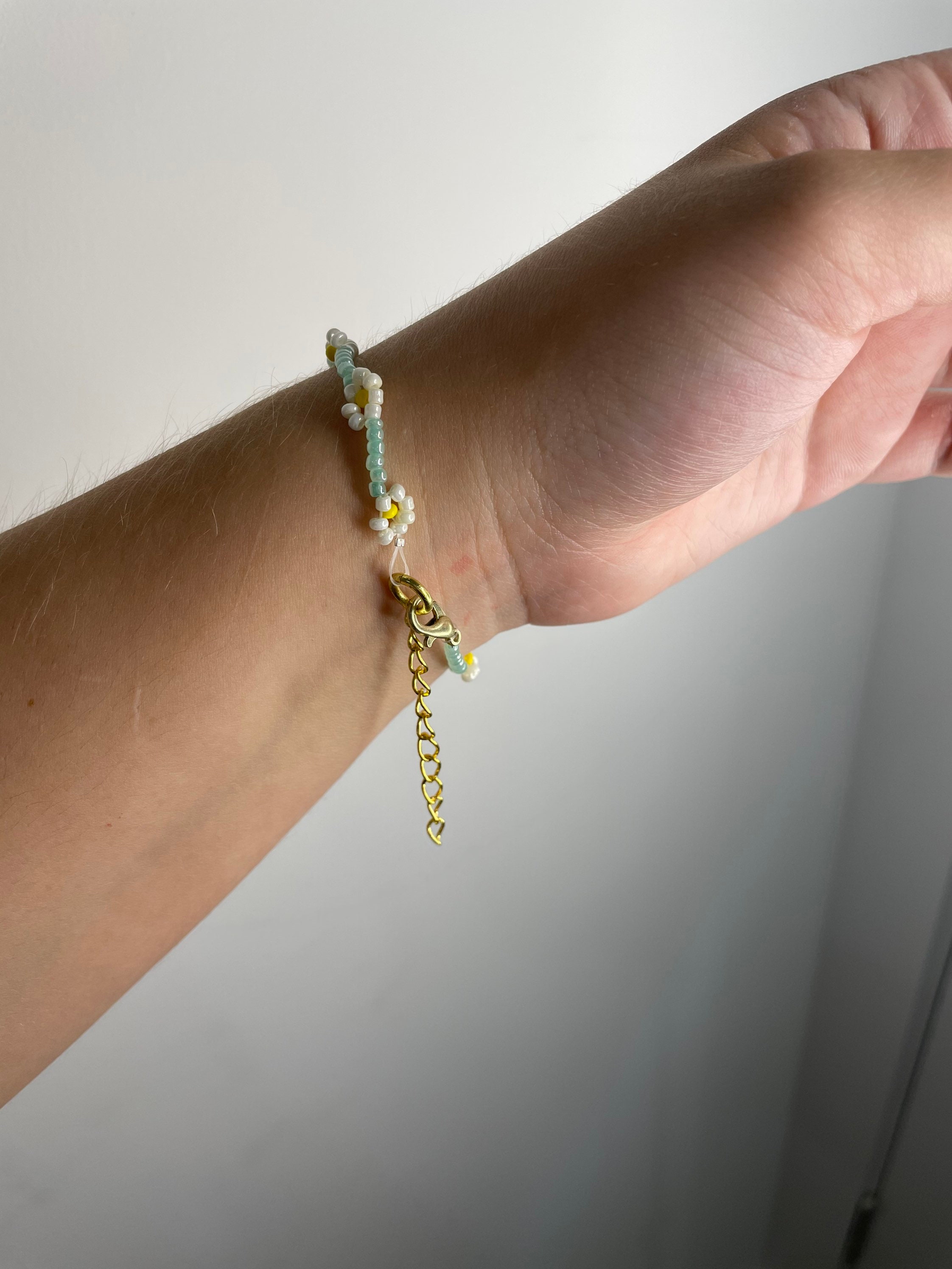 Small White and Yellow Daisy Chain With Small Aqua Blue Spaces Beaded 7 ...