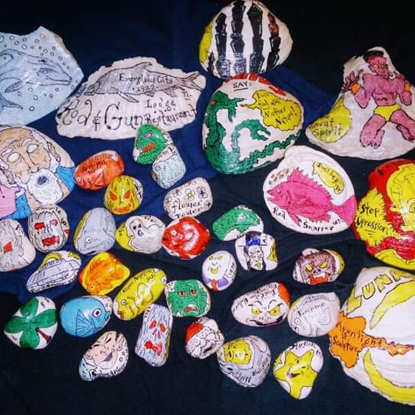 Painted Rocks and Shells - Etsy