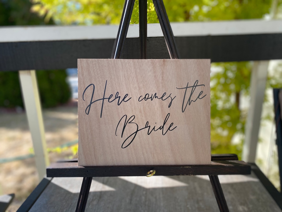 Here Comes the Bride Sign- Wedding Sign- Ring Bearer Sign - Etsy
