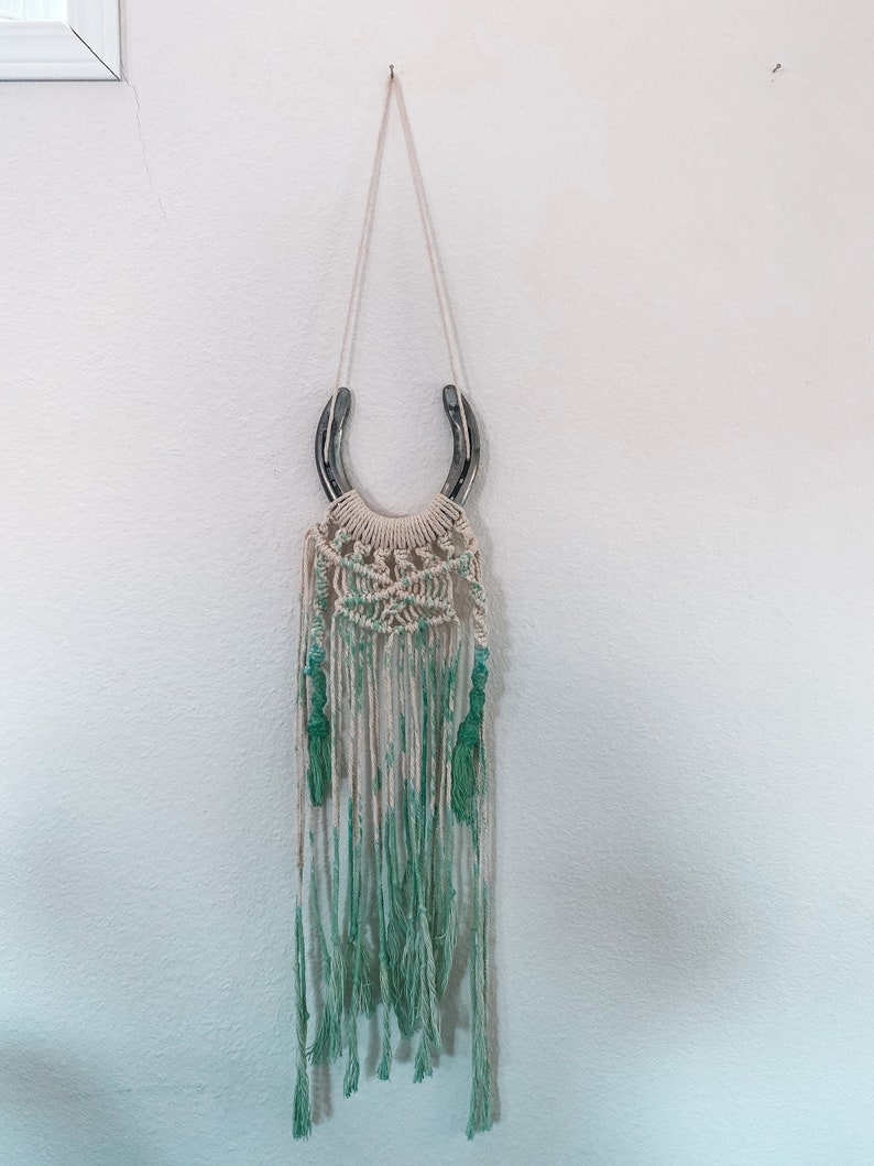 Macrame Horse Shoe Dream Catcher - Etsy