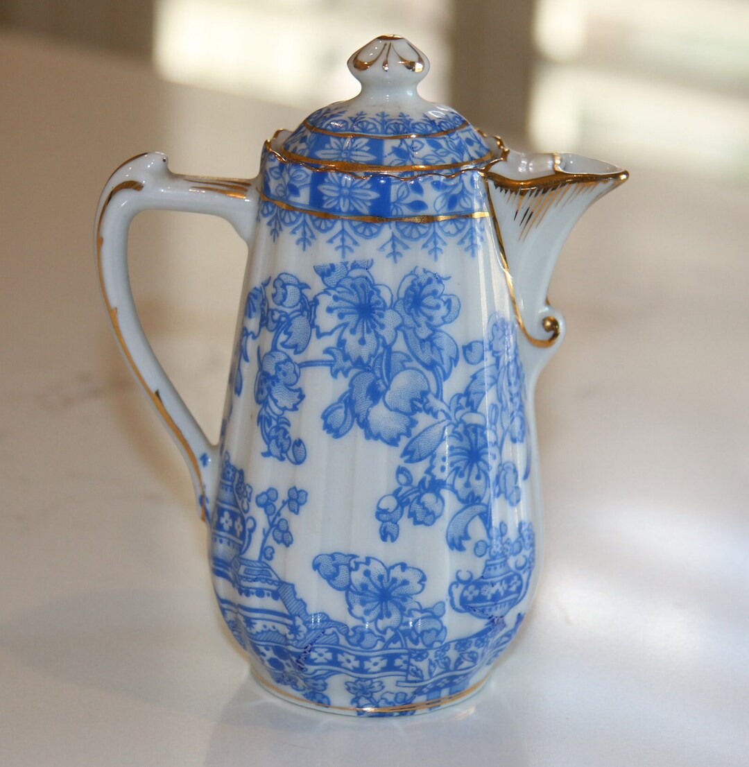 Gorgeous Vintage Tuppack China Blau Tiefenfurt Chocolate Pot, Milk Jug ...