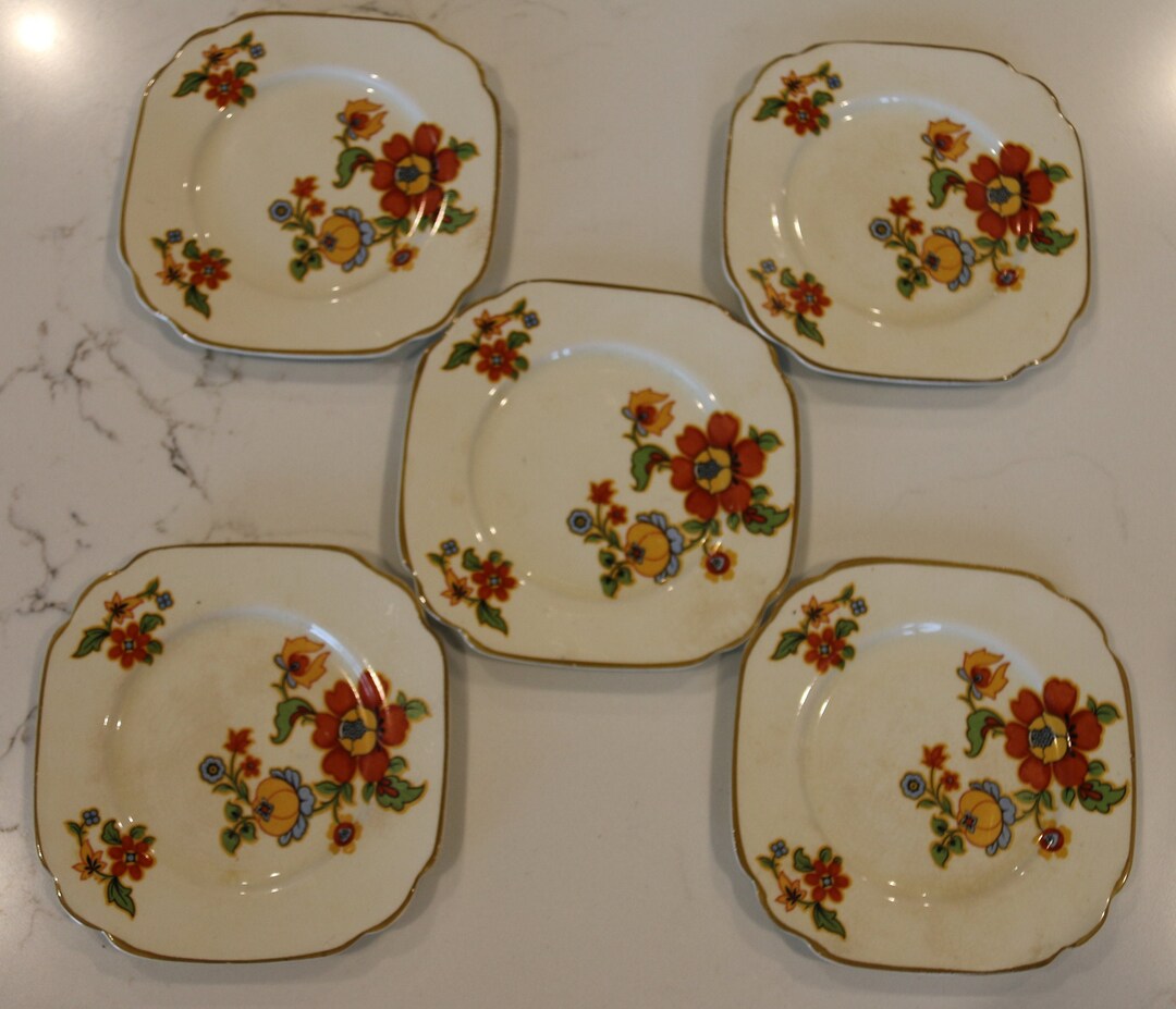 Set of Five Small Vintage Empire Ware Ivory Glaze Floral Savoury/cake ...