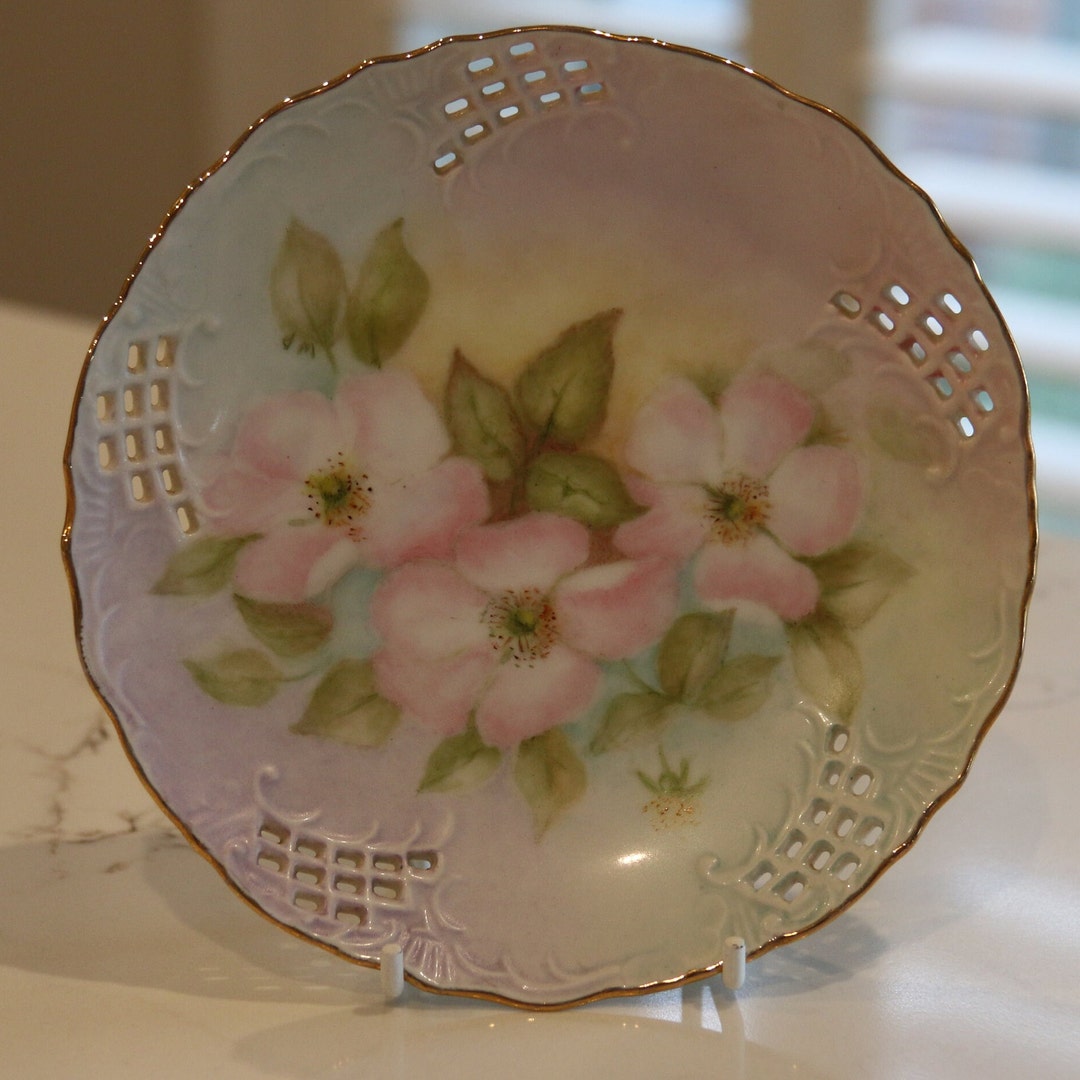 Beautiful Handpainted Reticulated Plate Pretty Pastels, Floral Art Wall ...