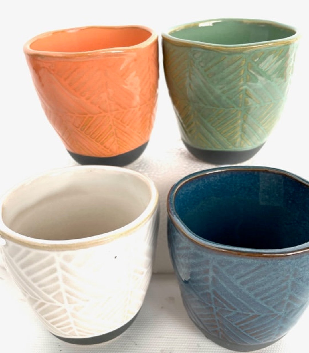 4 Pack Textured Mini Plant Pots 3" - Etsy