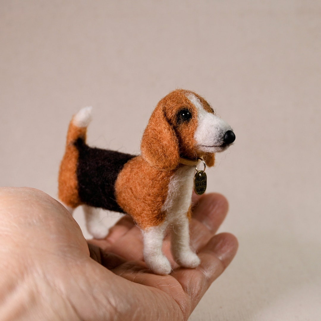 Needle Felted Beagle, Needle Felted Dog, Small Felted Dogs, Miniature ...