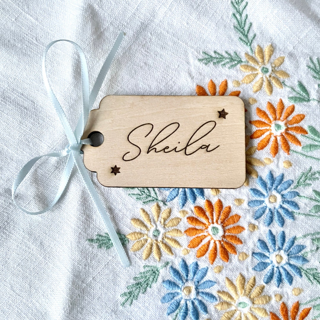Wooden Name Tag With Stars, Engraved Table Place Names, Wedding Table ...