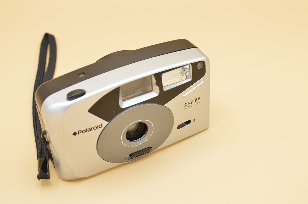 Nice Compact Polaroid 262 BV Point and Shoot Film Camera - Etsy