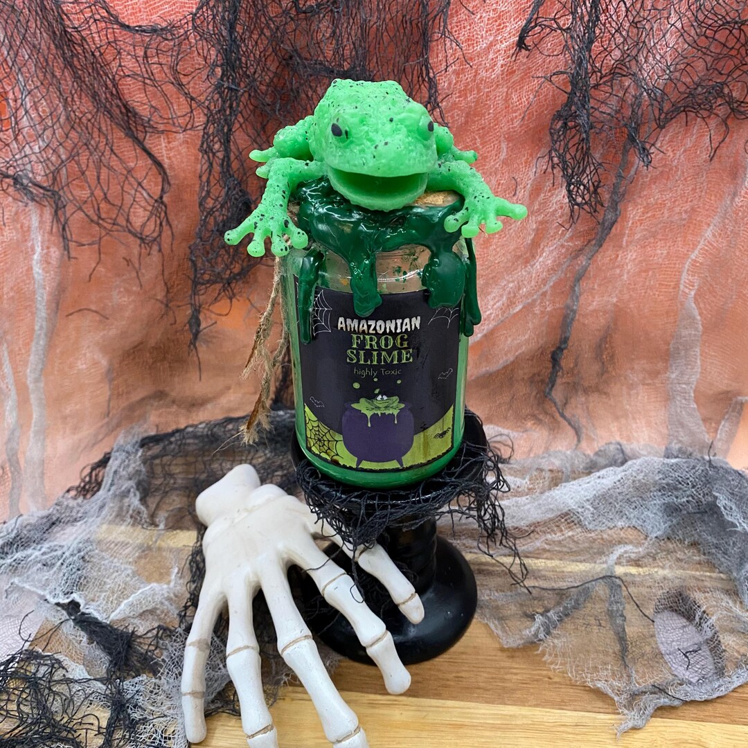 FROG SLIME Potion Bottle Witch's Potion Halloween Party Decor Halloween ...