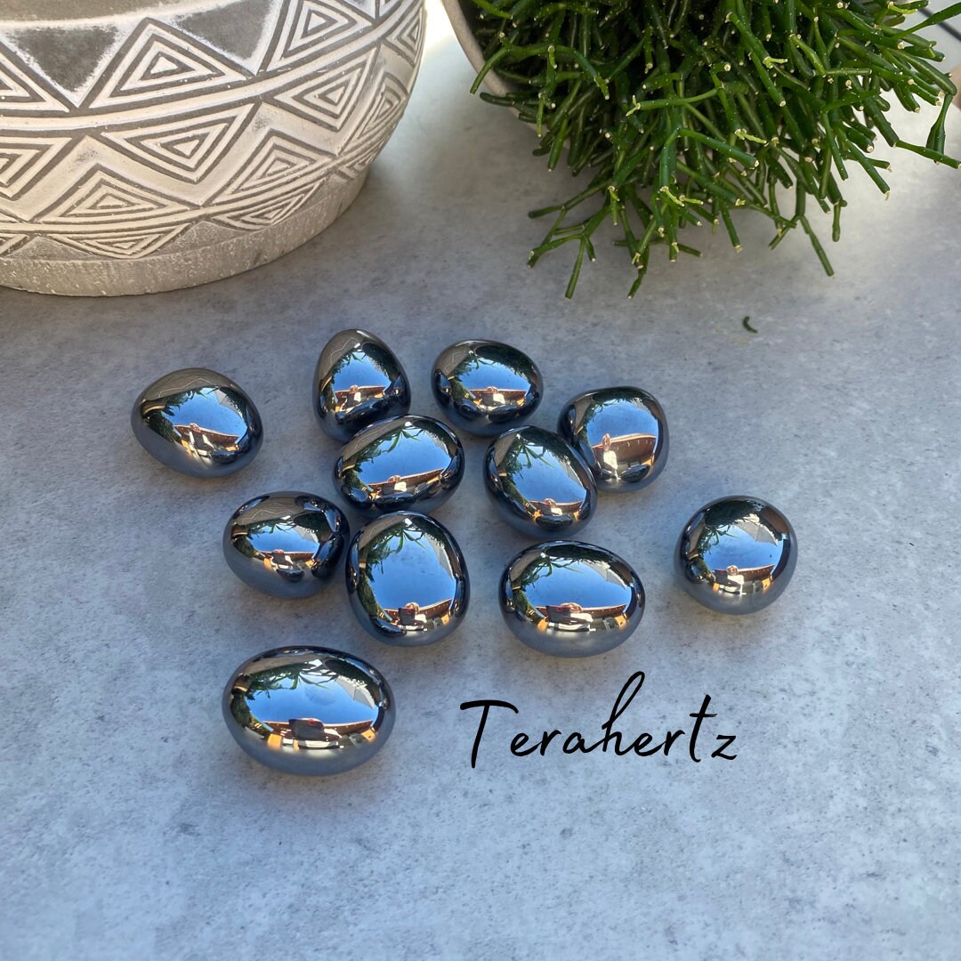 Terahertz Polished Pebble Crystal - Tumbled Gemstone - Etsy