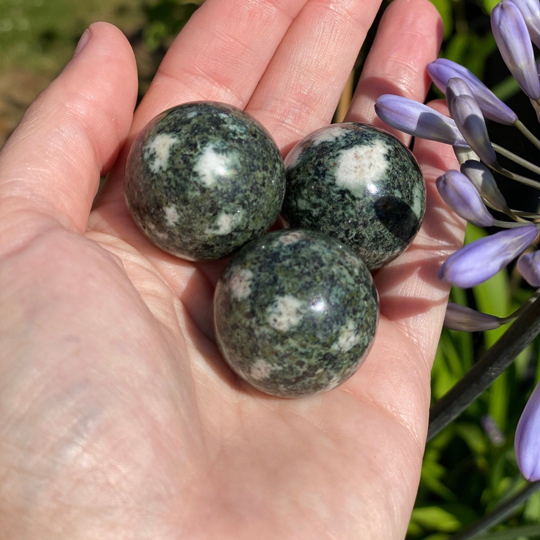 Preseli Bluestone Sphere 30mm Gemstone Meditation - Etsy