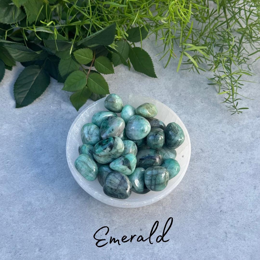 Emerald Polished Pebble - Tumble Stone - Gemstone - Crystal - 4 Sizes ...