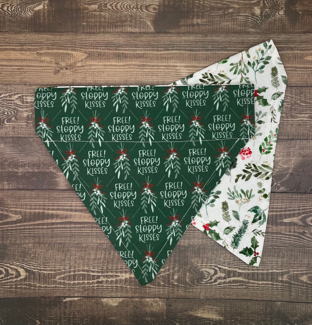 The sloppy Kisses/mistletoe Bandana - Etsy