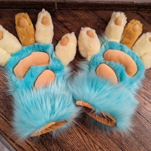 Werewolf Paws / Furry / Fursuit / Canine / Monster / Five Fingers ...