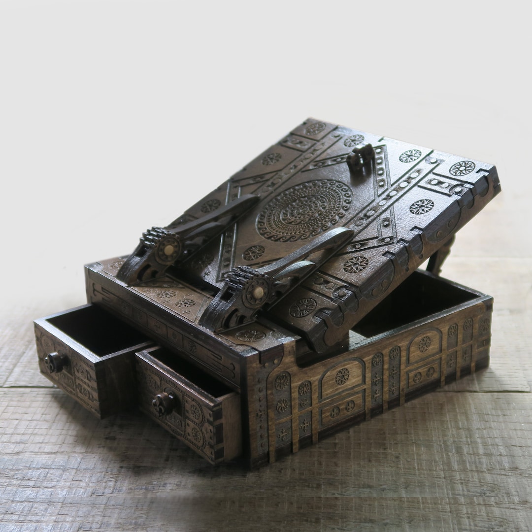 Rustic Wooden Medieval / Tudor Style Box for Jewellery or Small Ancient ...
