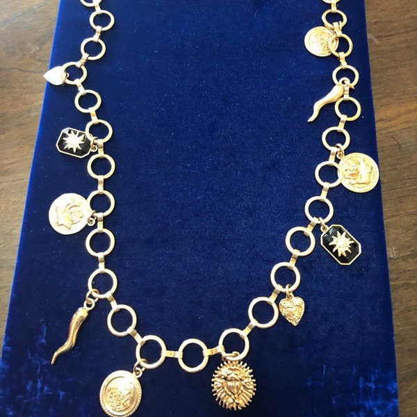 Melania Trump Necklace - Etsy